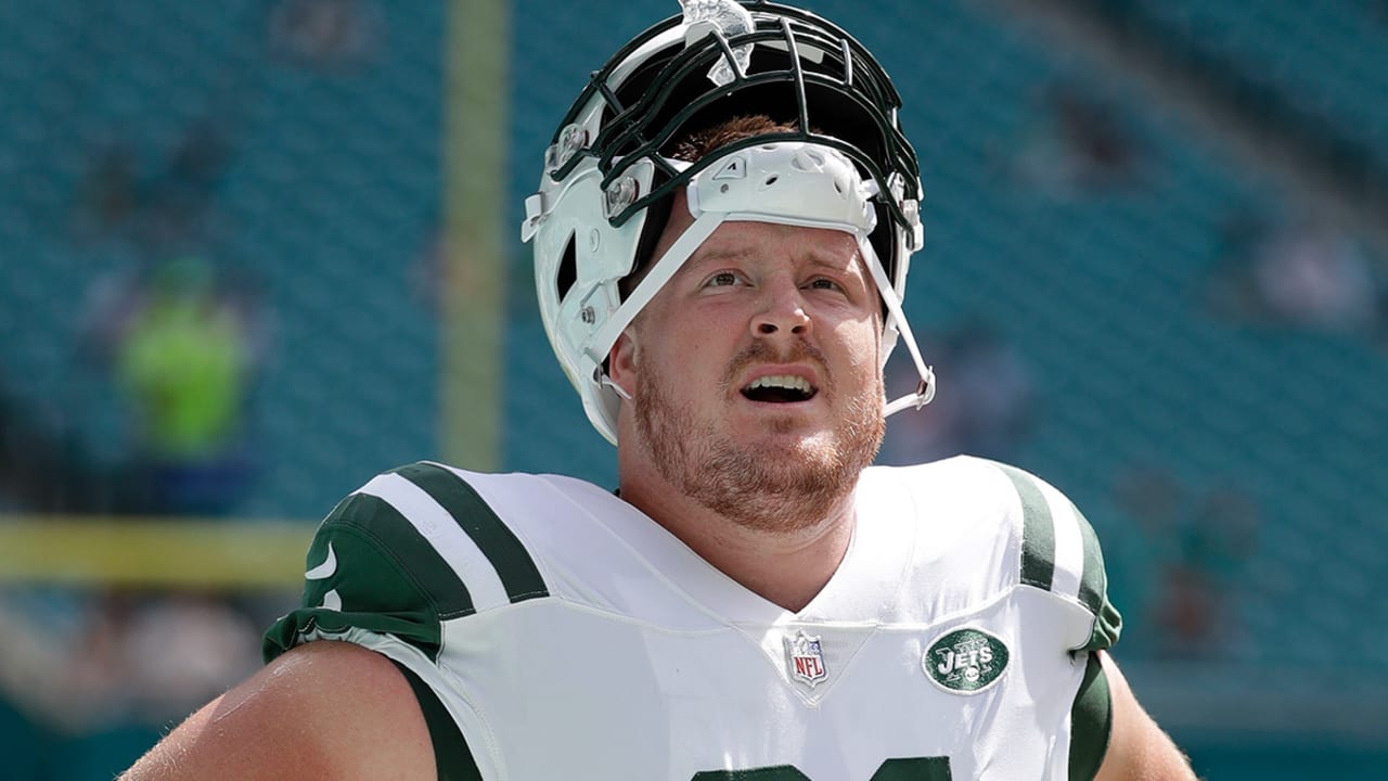 Jets release center Spencer Long after just one season