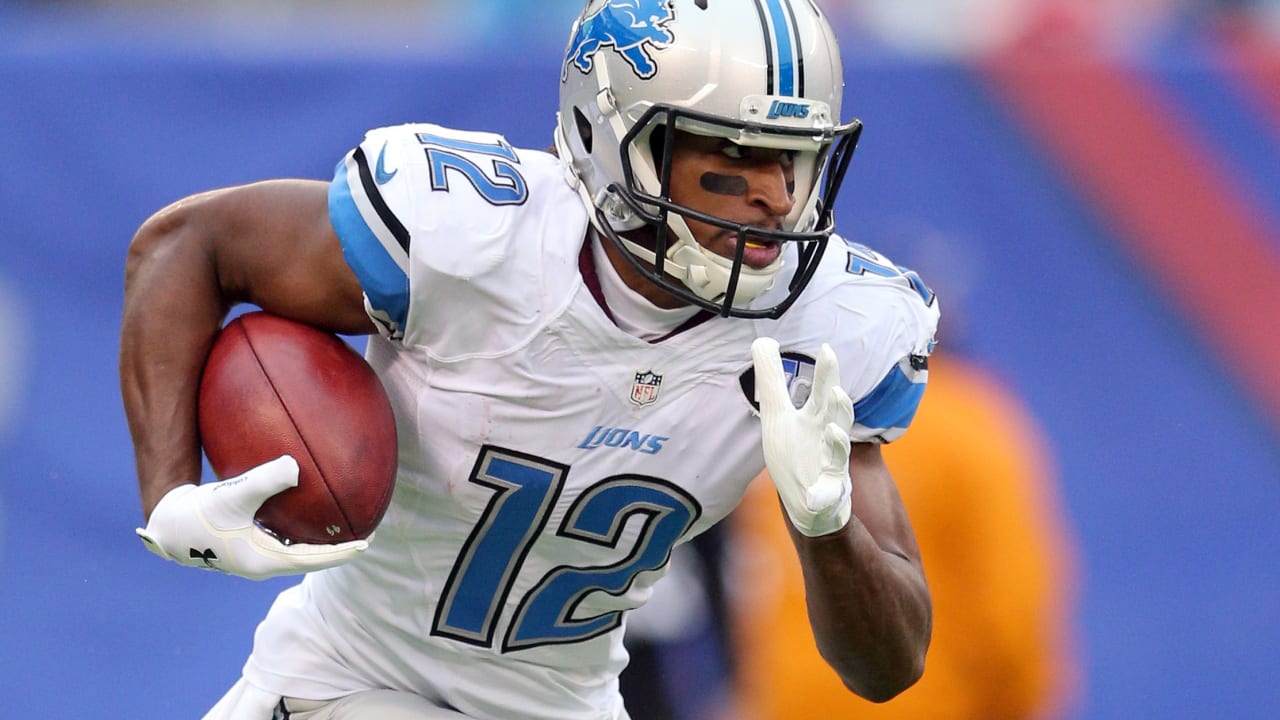 Roundup: Andre Roberts signs with Atlanta Falcons