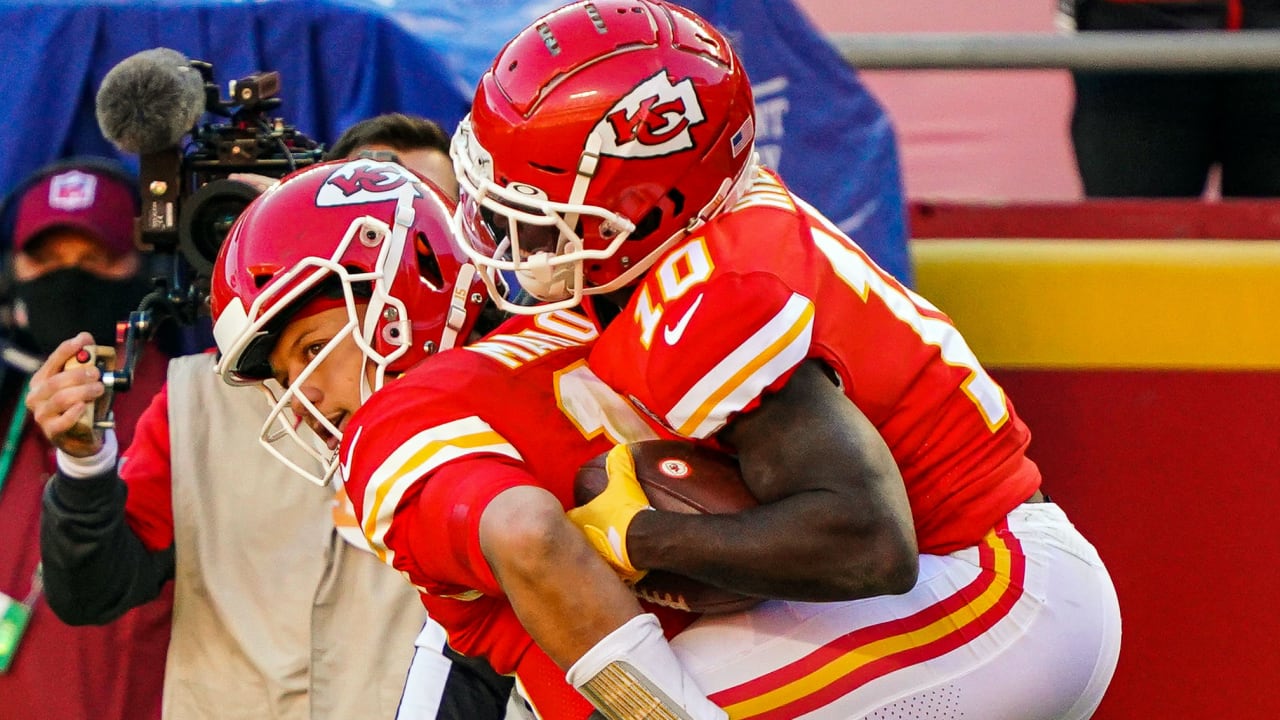 Top 10 photos from Week 8 of the 2020 Season