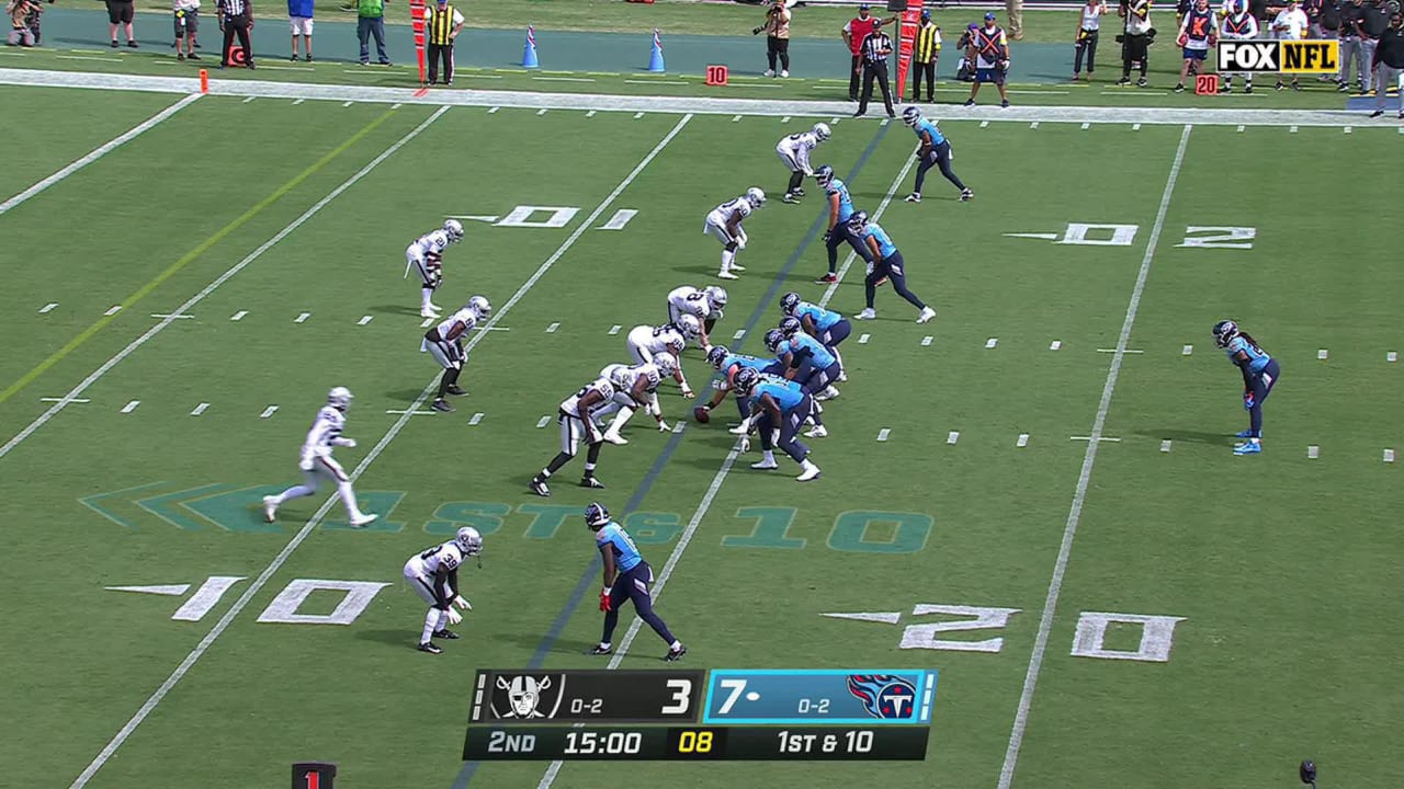 Tennessee Titans wide receiver Treylon Burks absorbs significant hit on ...