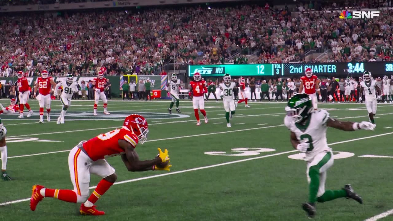 Kansas City Chiefs wide receiver Kadarius Toney catches Chiefs ...