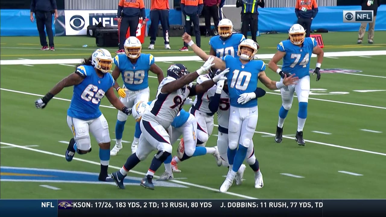 Los Angeles Chargers tight end Donald Parham secures quarterback Justin ...