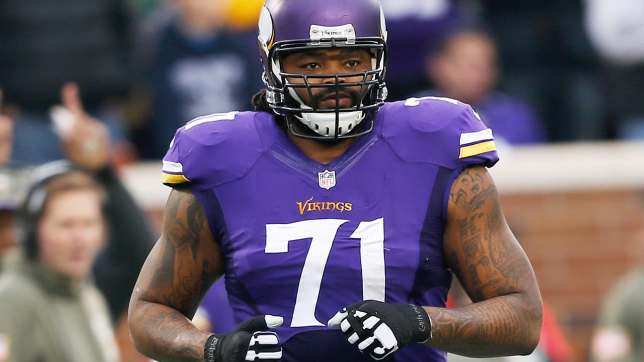 Injury roundup: Phil Loadholt suffers torn Achilles