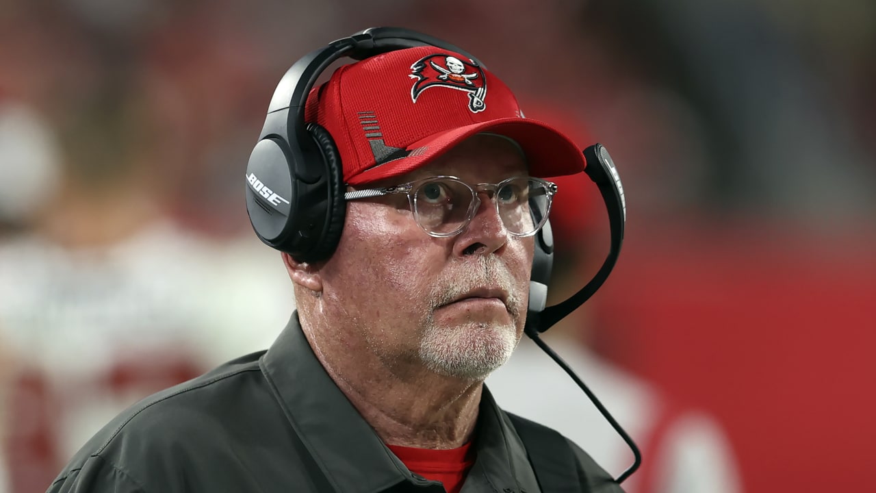 NFL Network's Sara Walsh: Tampa Bay Buccaneers poised for a 'very busy ...