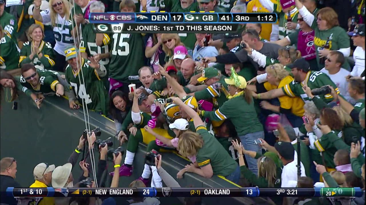 Aaron Rodgers' perfect pass finds James Jones for TD