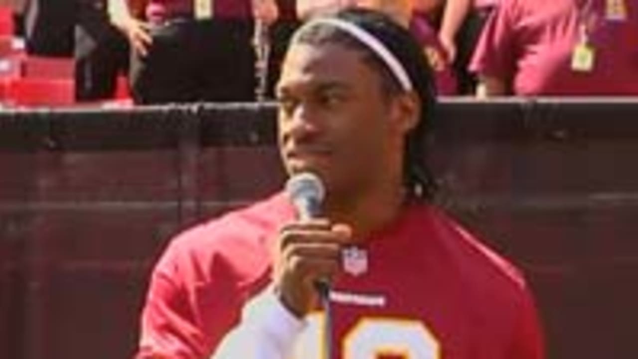 RG3's jumping jacks excite Washington Redskins fans