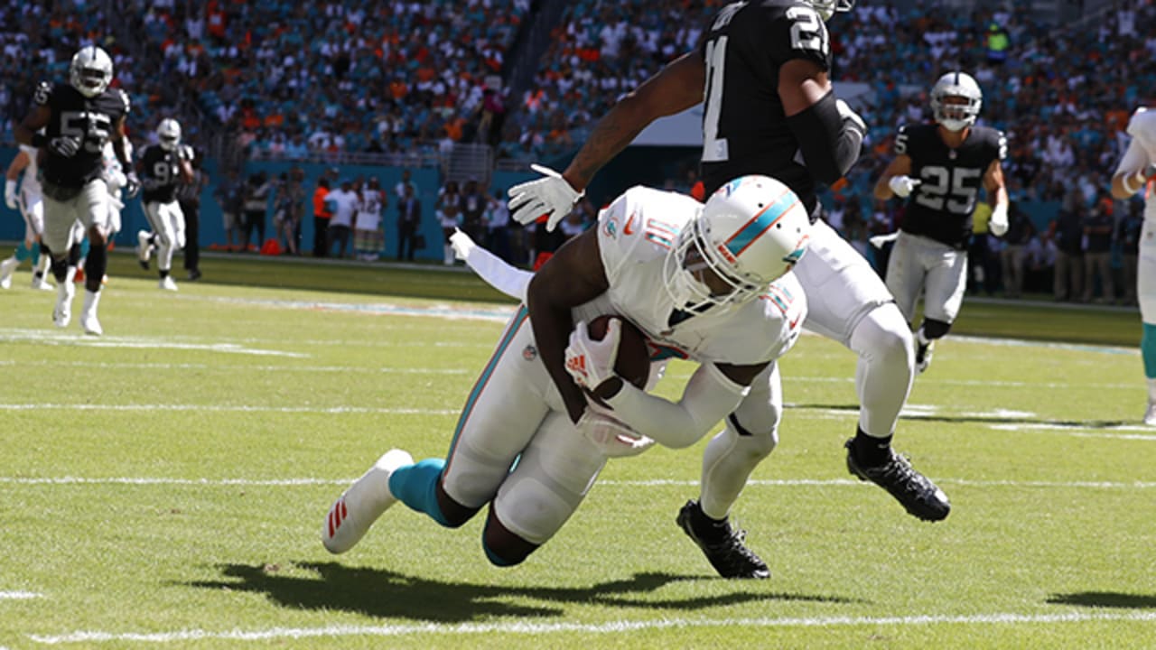 DeVante Parker outruns Conley to snag a 36-yard pass