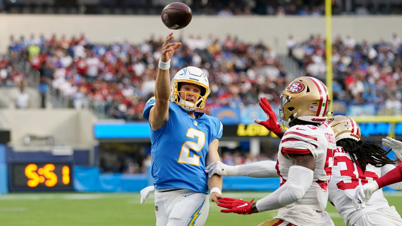 Los Angeles Chargers quarterback Easton Stick masterfully extends the ...