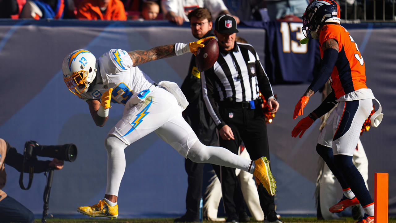 Los Angeles Chargers wide receiver Keenan Allen crosses goal line for ...