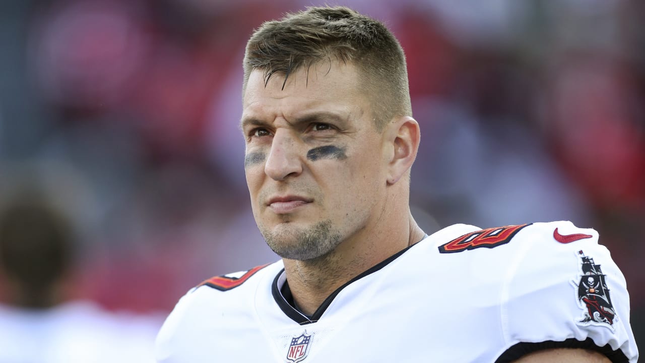 Four-time Super Bowl champion Rob Gronkowski announces retirement after 11 seasons with Patriots ...