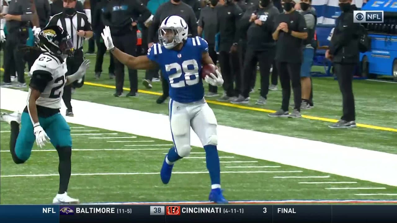 Indianapolis Colts running back Jonathan Taylor blazes his way to 56 ...