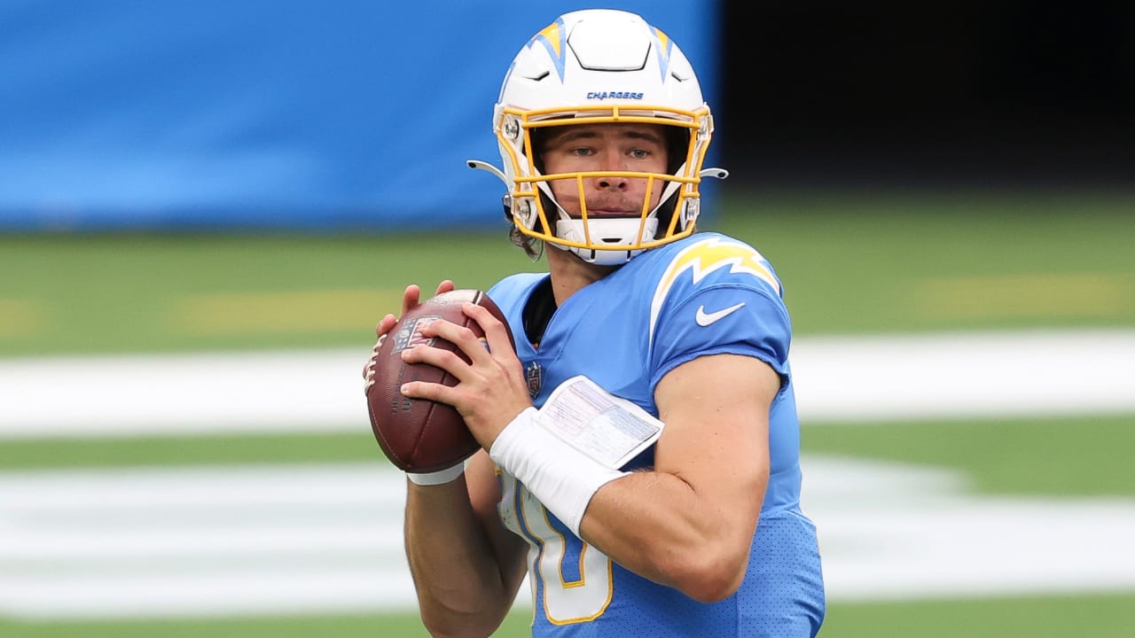 Los Angeles Chargers rookie quarterback Justin Herbert's Rookie of the ...