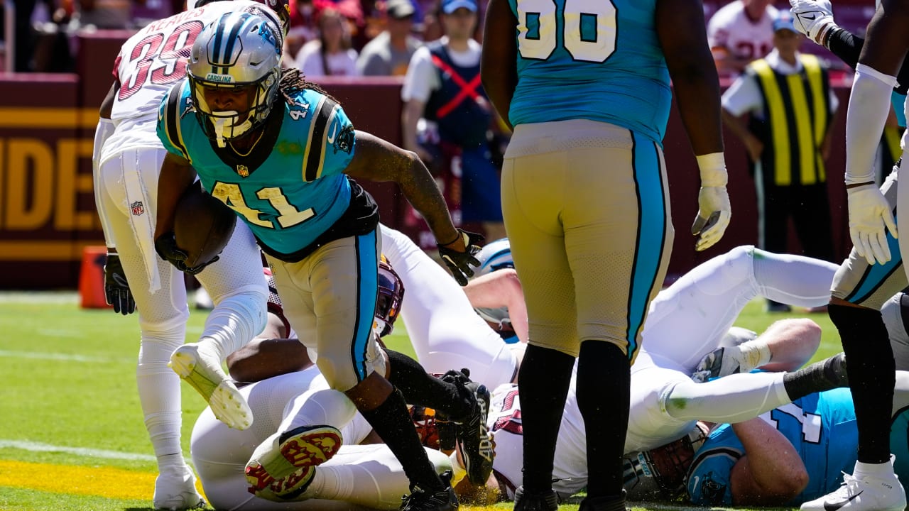 Carolina Panthers RB Spencer Brown churns legs for strong 3-yard touchdown