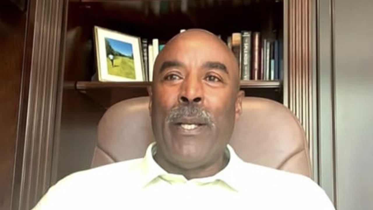 Former Eagles WR, Broadcaster Mike Quick on excitement for 2023 season ...