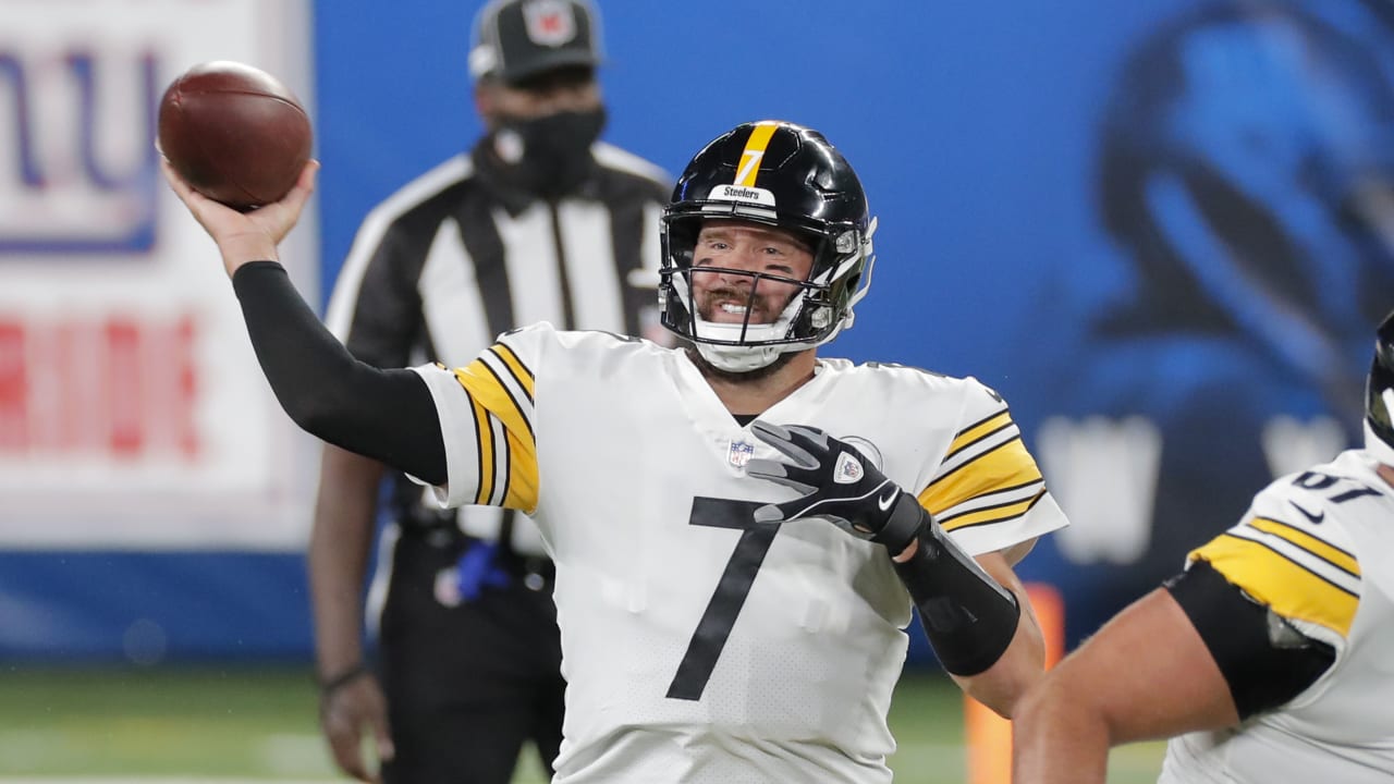 Pittsburgh Steelers quarterback Ben Roethlisberger's first completion ...