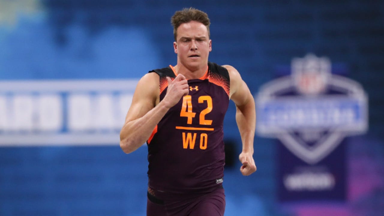 West Virginia wide receiver David Sills runs an official 4.57 40-yard ...