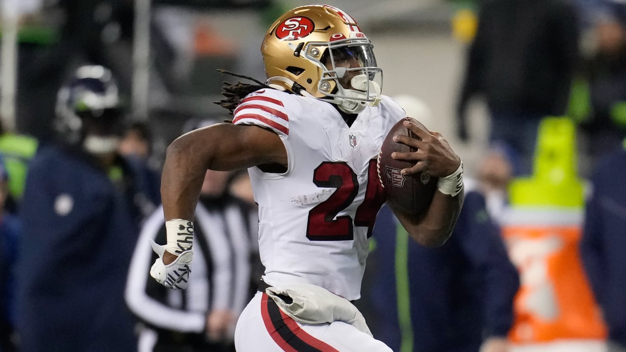 Which 49ers RB To Target On The Fantasy Week Waiver Wire? Jeff Wilson ...