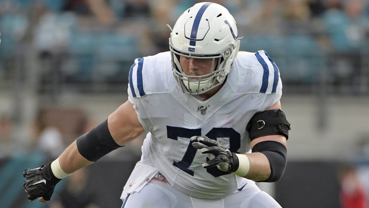 Indianapolis center Ryan Kelly's new Colts extension makes him NFL's ...