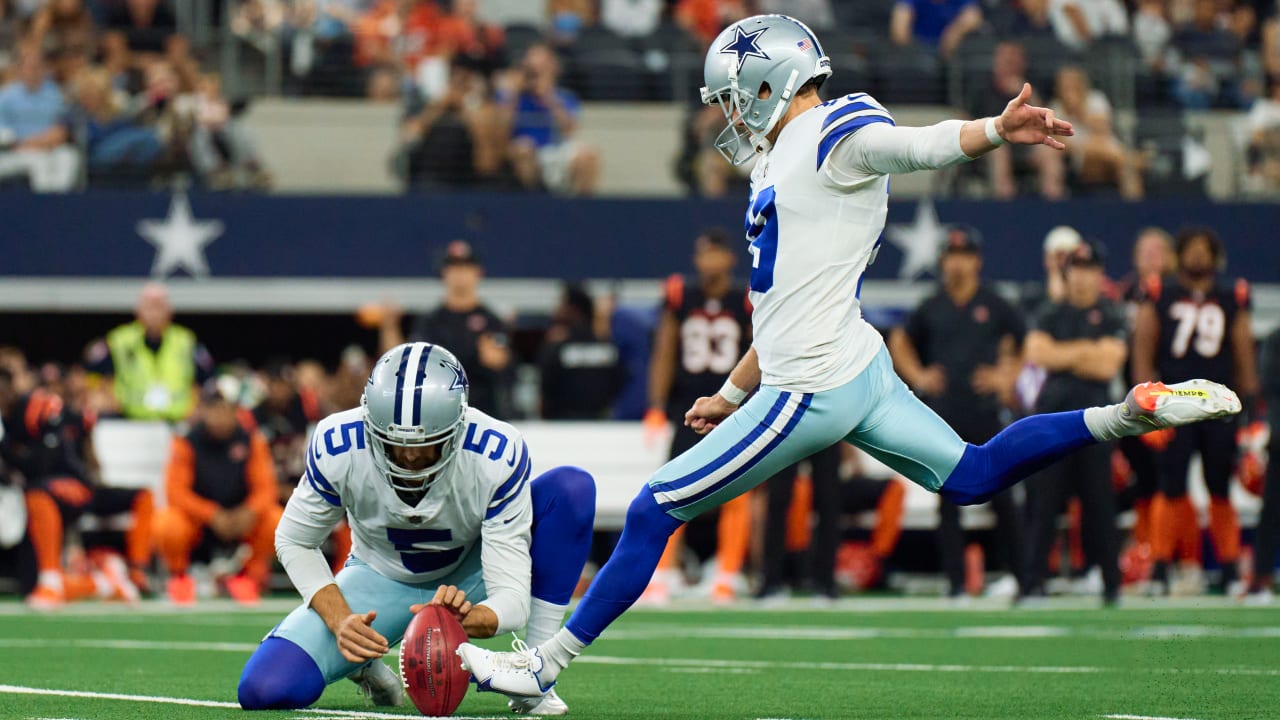 Dallas Cowboys kicker Brett Maher drills 54-yard field goal to end half