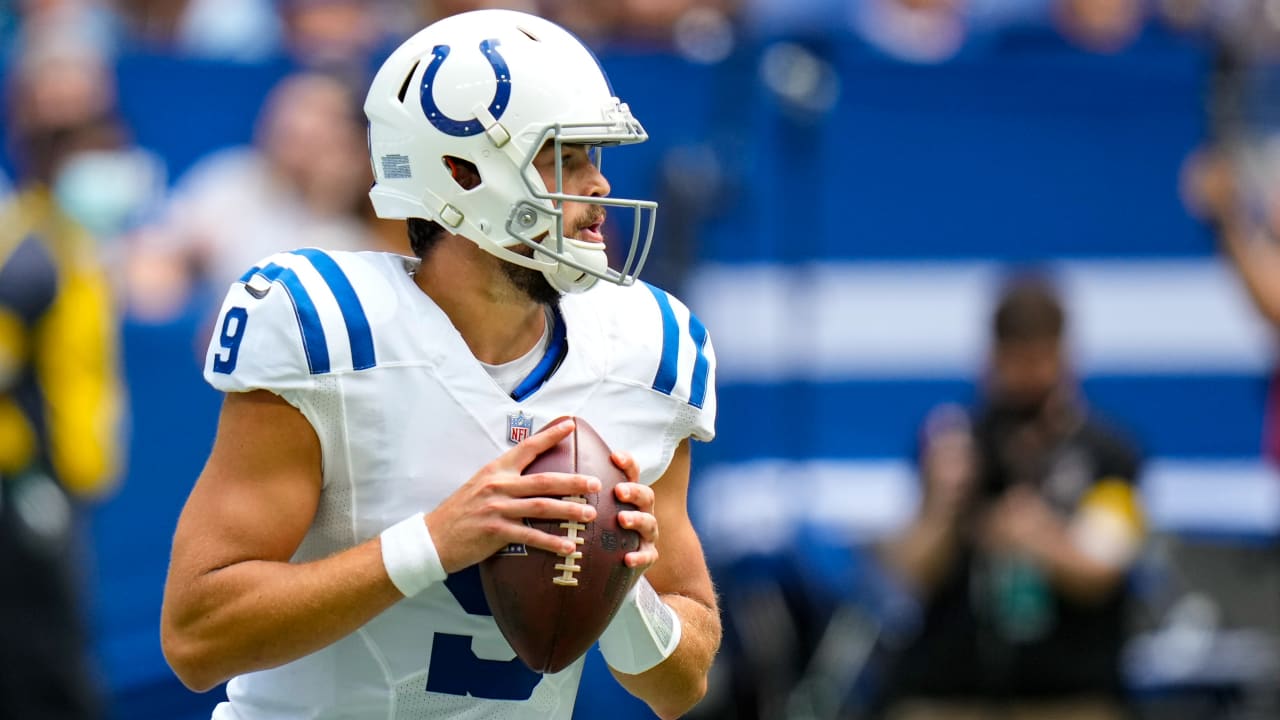 Indianapolis Colts quarterback Jacob Eason threads third-down fastball ...