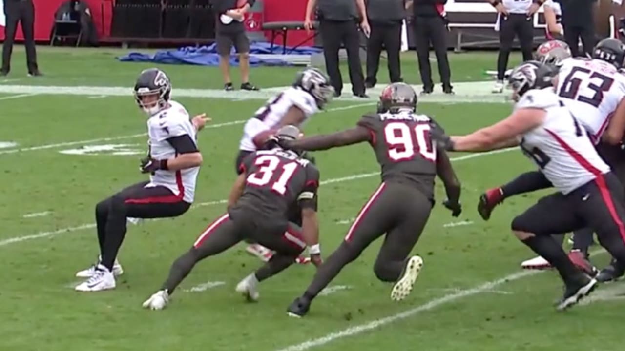 Instant replay wipes away the Tampa Bay Buccaneers' defensive touchdown ...