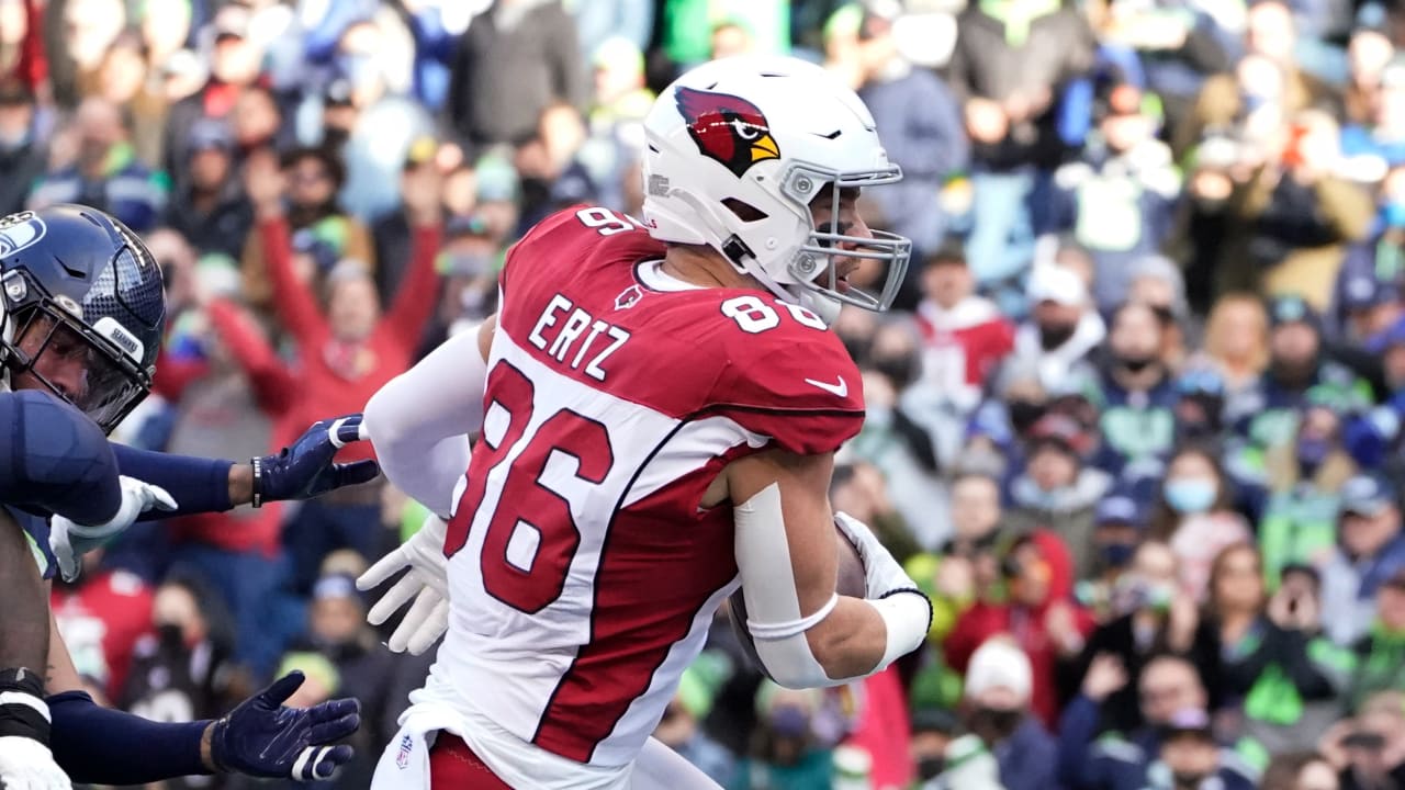 Arizona Cardinals tight end Zach Ertz takes deceiving shovel pass play ...