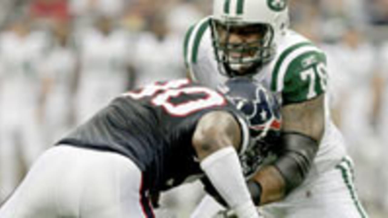 Wayne Hunter is Jets' problem, not Tim Tebow or Mark Sanchez