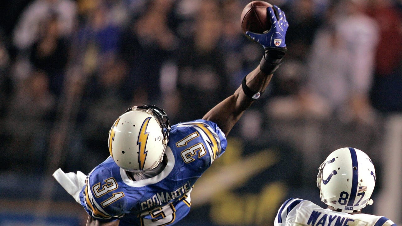 What's your favorite one-handed catch in NFL history? | 'GMFB'