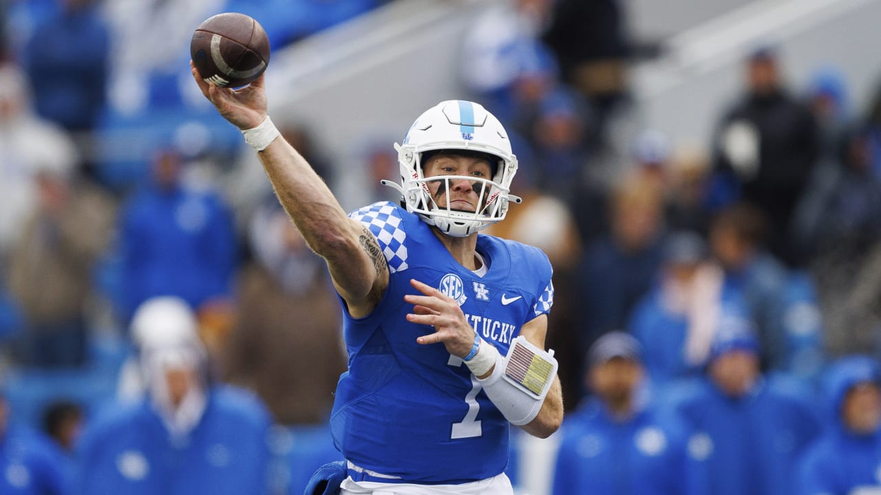 Pro Football Focus' Mike Renner: Bobby Slowik's arrival as Houston ...