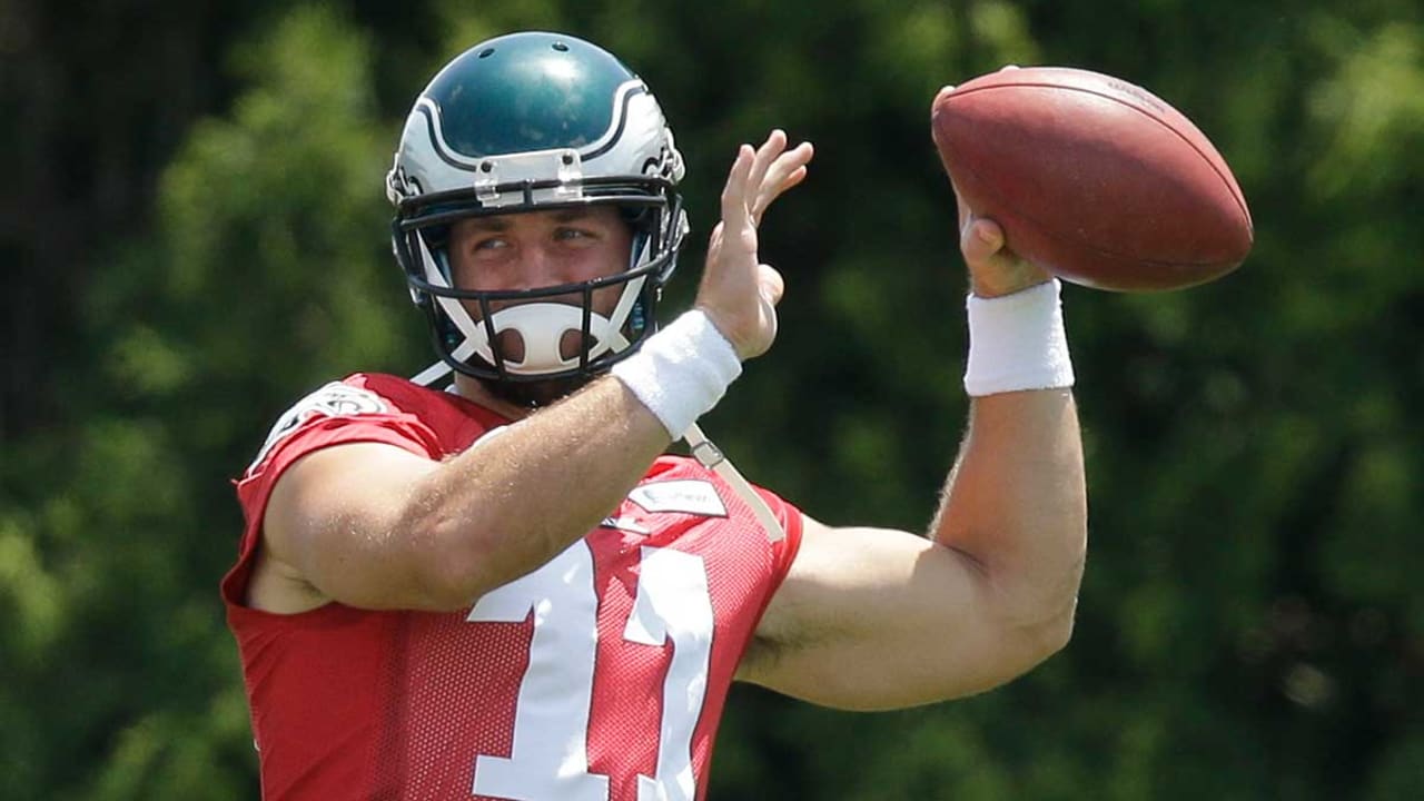 Tim Tebow works out with death machine before camp
