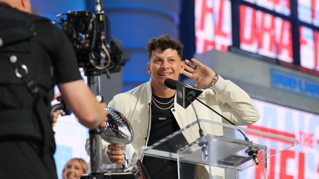 SBLVII Champions Kansas City Chiefs quarterback Patrick Mahomes and ...