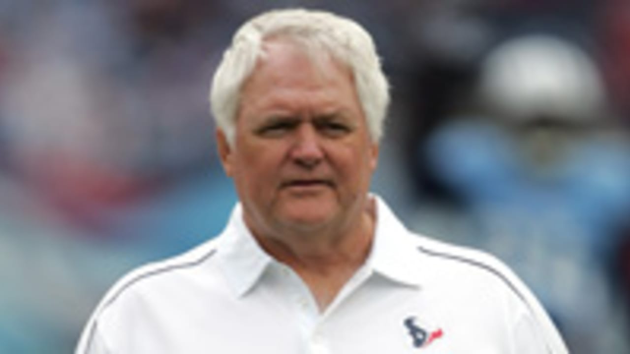 Phillips: Doesn't feel Texans have more wins than Pats