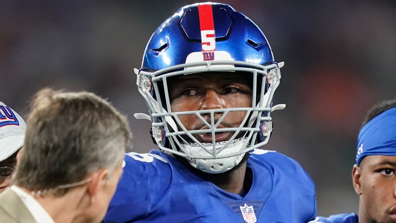 New York Giants defensive end Kayvon Thibodeaux exits game with ...