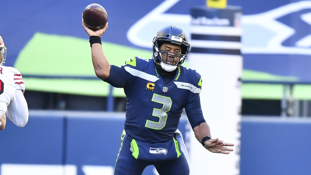 Seattle Seahawks quarterback Russell Wilson burns San Francisco 49ers ...
