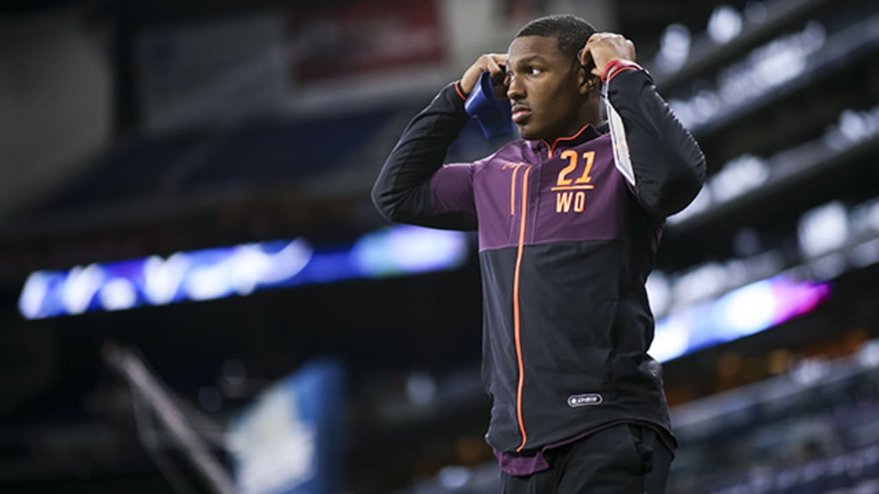 Mecole Hardman runs an official 4.33 40-yard dash at 2019 combine