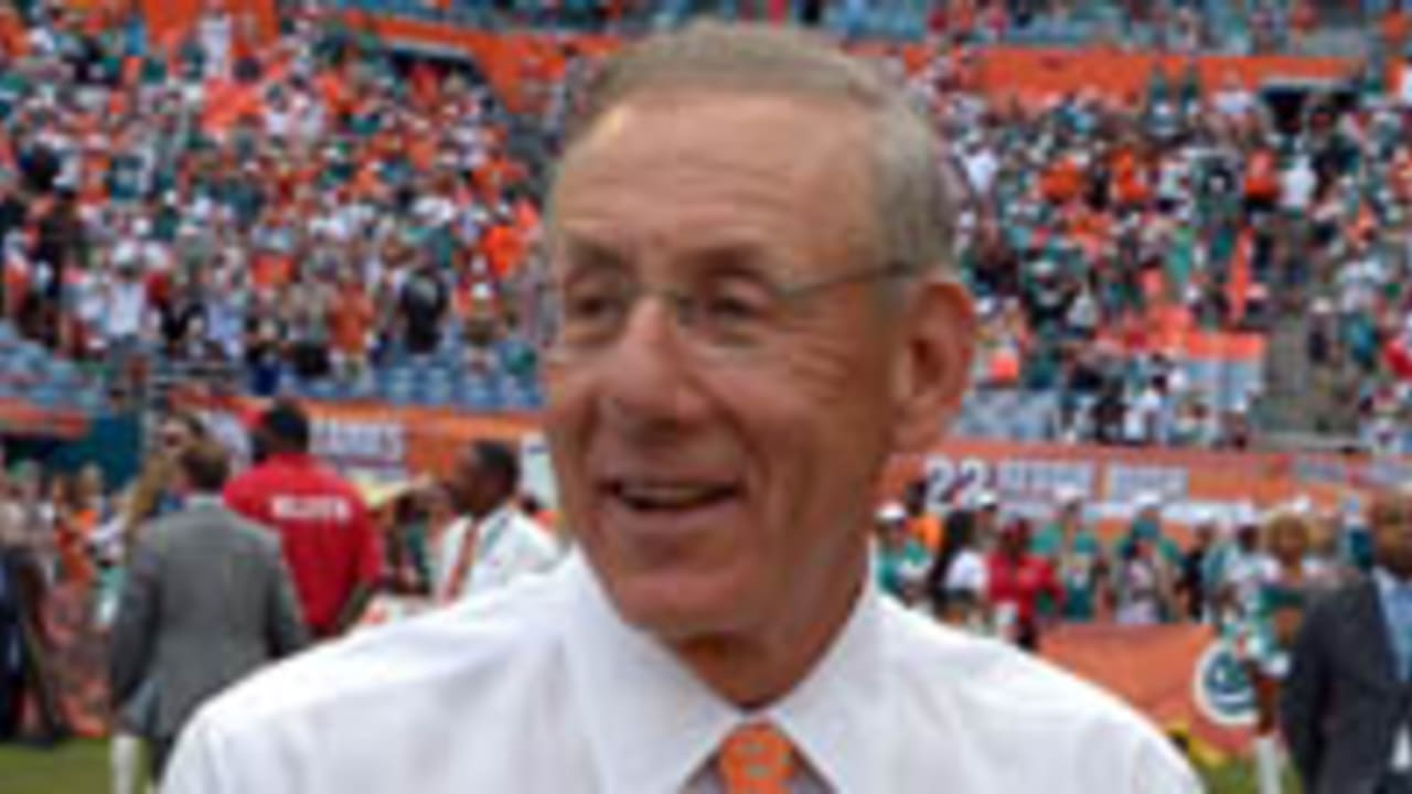 Stephen Ross, Miami Dolphins offer Superstorm Sandy relief