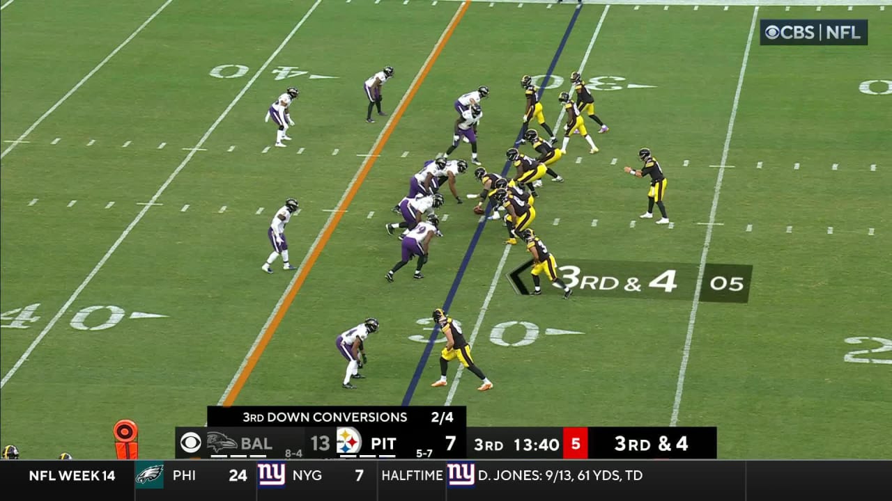 Pittsburgh Steelers quarterback Mitch Trubisky finds a wide open wide ...