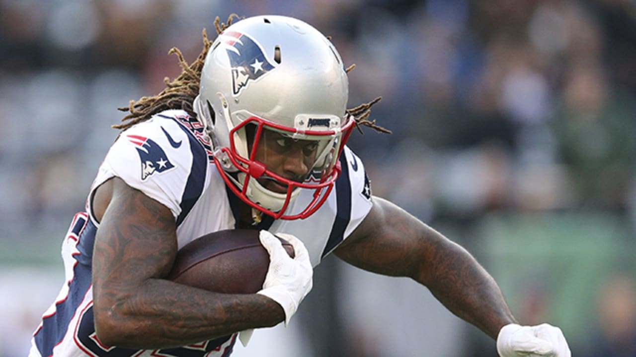 Patterson checks in at RB, powers for fourth-down conversion