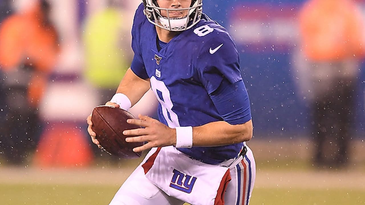 Giants QB Daniel Jones working with receivers at Duke