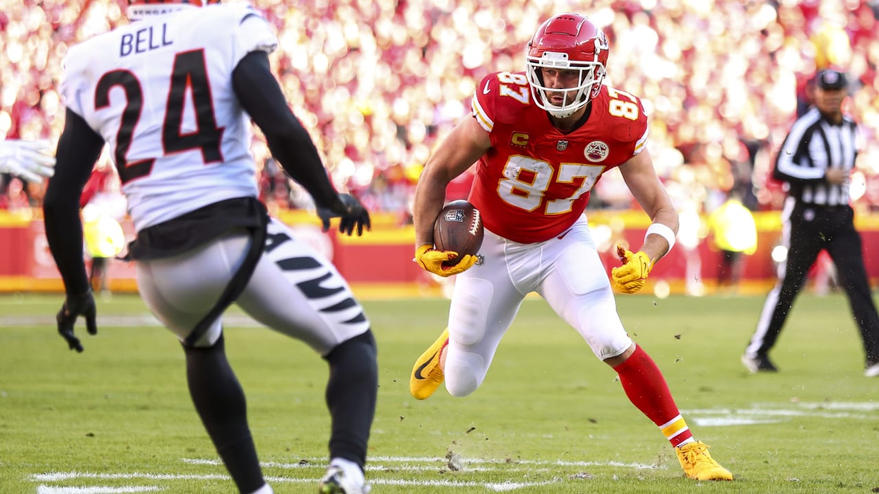 Kansas City Chiefs tight end Travis Kelce's top plays | 2021 season