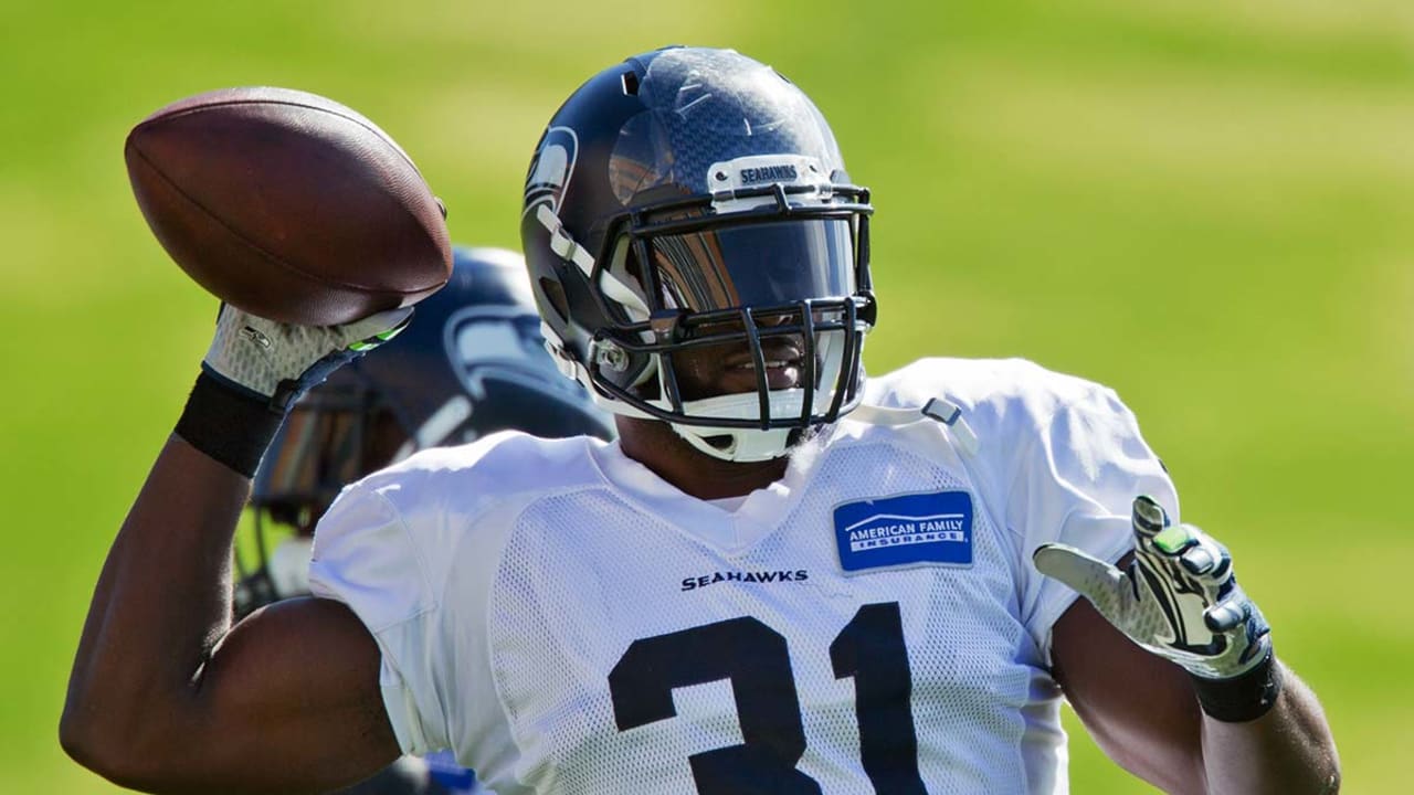Seahawks activate Kam Chancellor, waive Dion Bailey