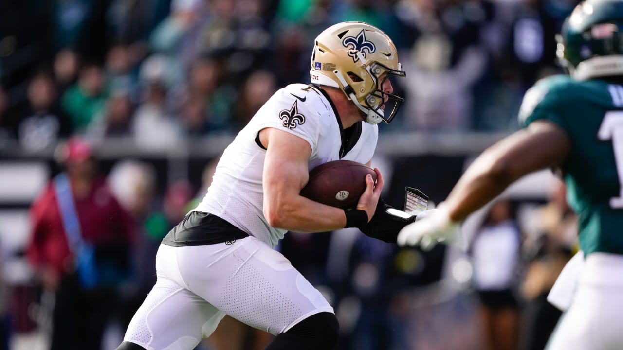 New Orleans Saints tight end Taysom Hill caps off Saints nearly nine ...