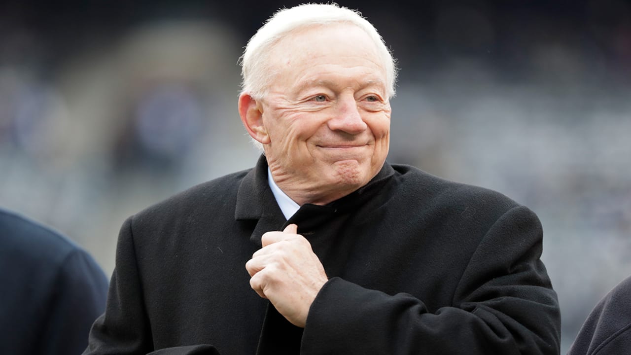Jerry Jones in Minneapolis discussing future CBA