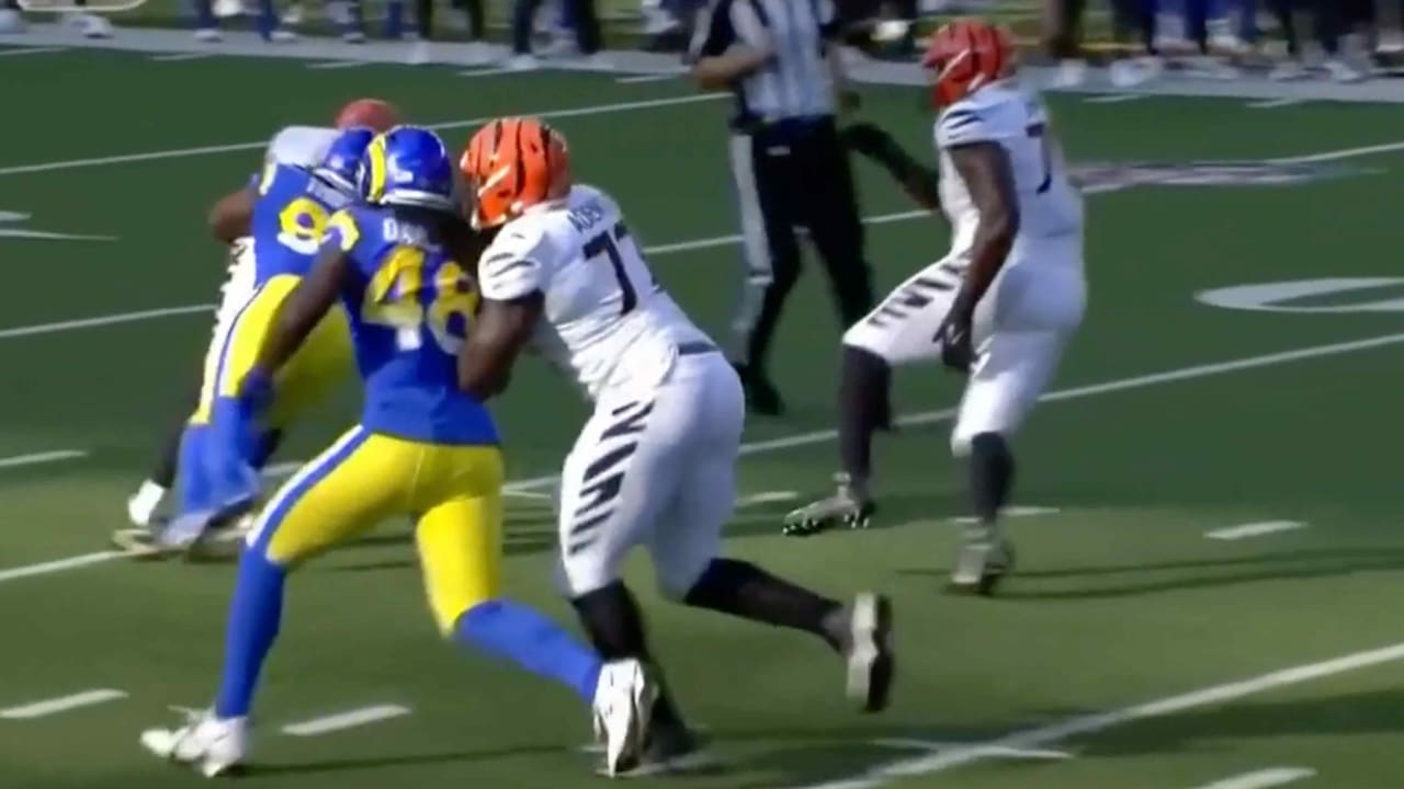 Los Angeles Rams defensive lineman Keir Thomas gobbles up Cincinnati ...