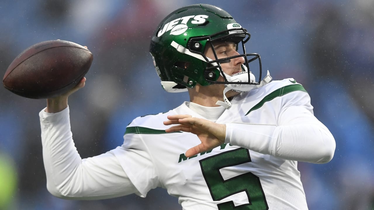 NFL Network Insider Mike Garafolo: New York Jets quarterback Mike White trending toward playing ...