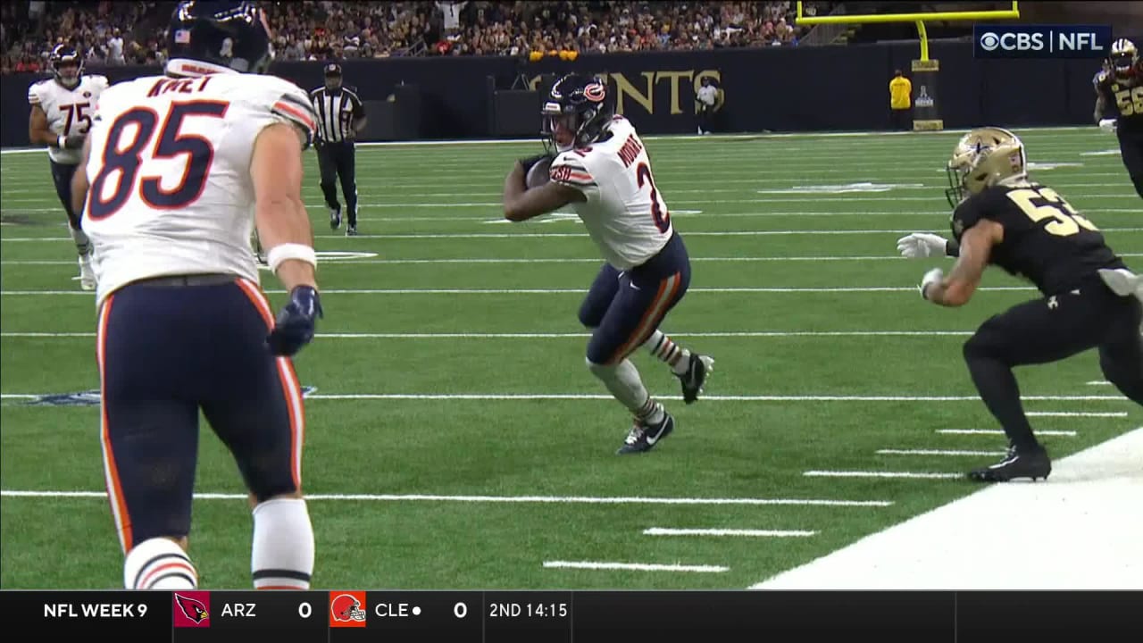 Chicago Bears wide receiver DJ Moore's second catch of game goes for 18-yard gain
