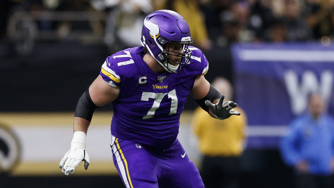 Vikings, Riley Reiff finalizing restructured contract to avoid split
