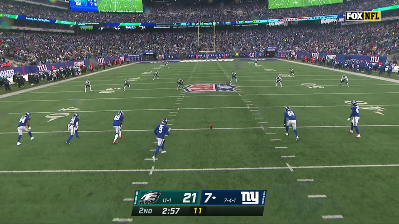 Philadelphia Eagles running back Boston Scott rips off a 66-yard kick ...