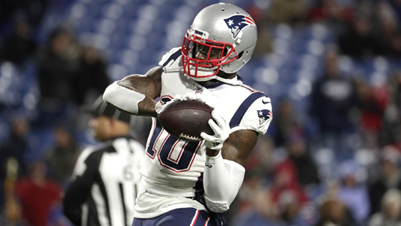 Gordon starts game after benching reports