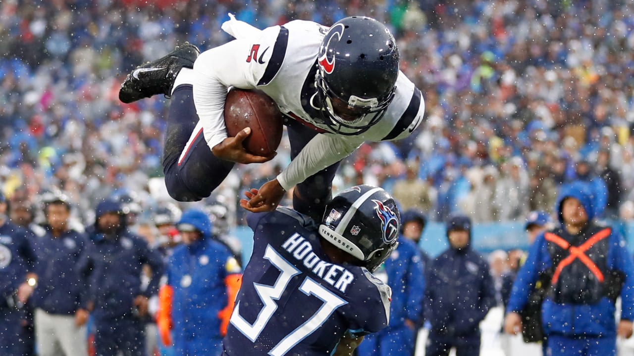 Can't-Miss Play: Houston Texans quarterback Tyrod Taylor LEAPS over a ...